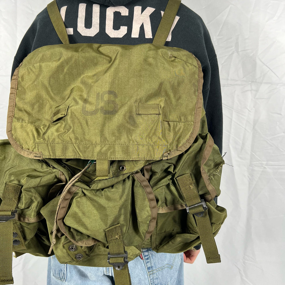 80s Army Backpack – Plum Garments